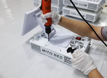 Mito-Red-Difference – Mito Red Light