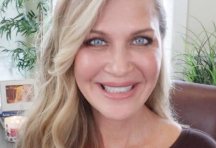 Community | Mito Red Light